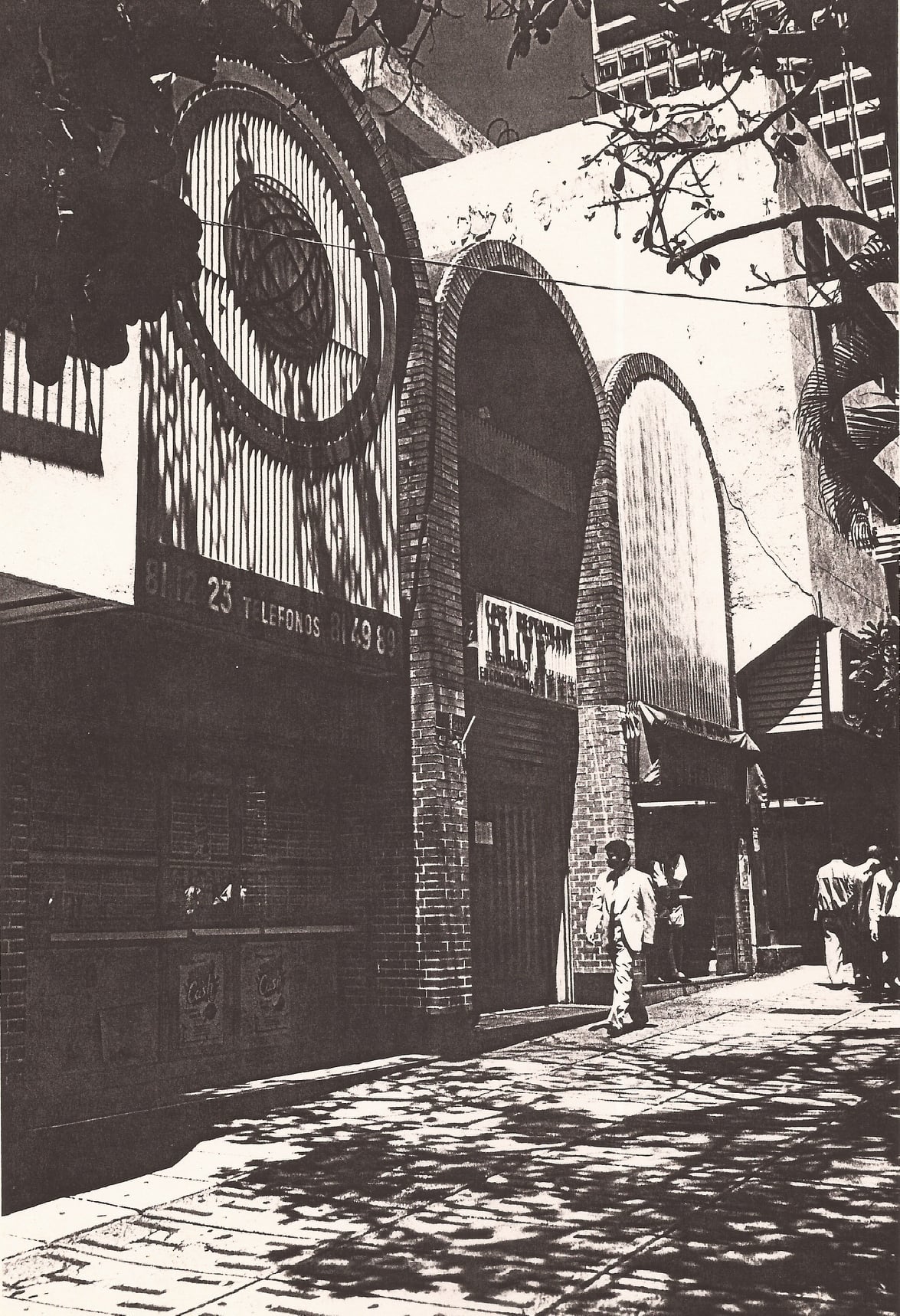 «Edificio Comercial» de principal a Santa Capilla, Caracas | Fundación ...