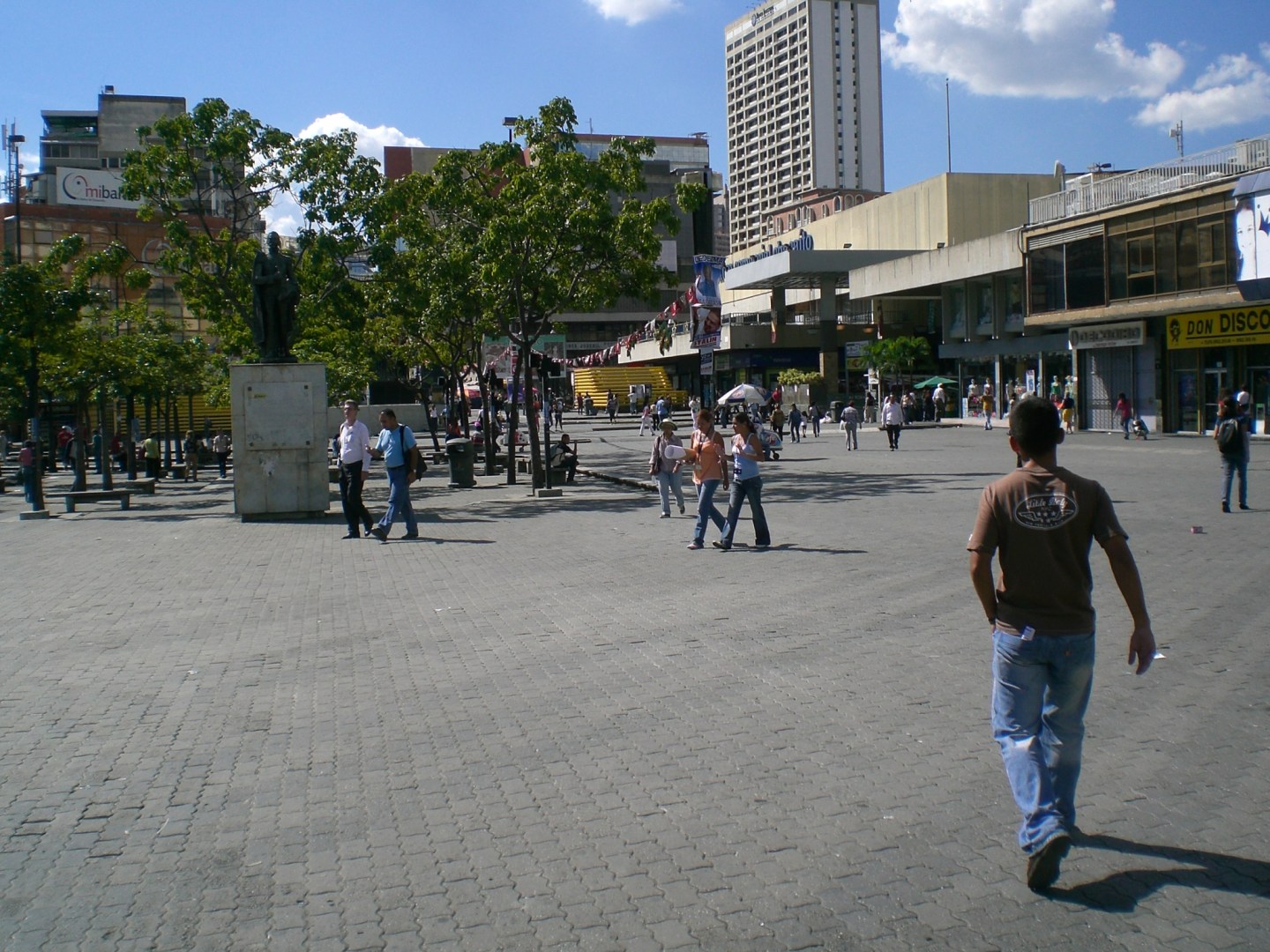 Centro Comercial Chacaíto | Fundación Arquitectura y Ciudad