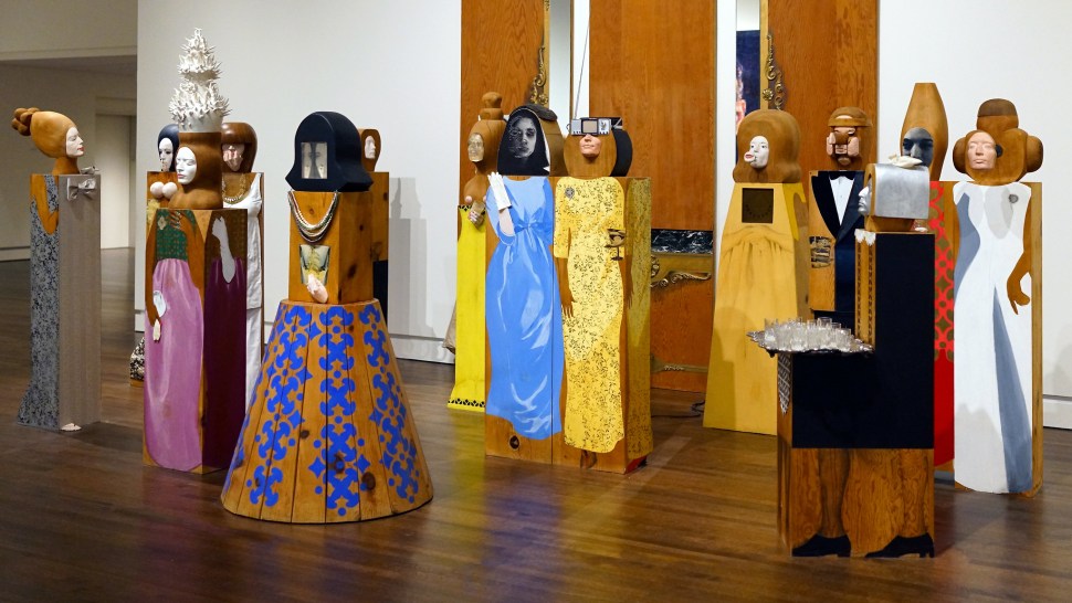 1968• Marisol Escobar representa a Venezuela en la XXXIV Bienal de ...