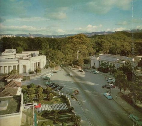 Parque Los Caobos | Fundación Arquitectura y Ciudad